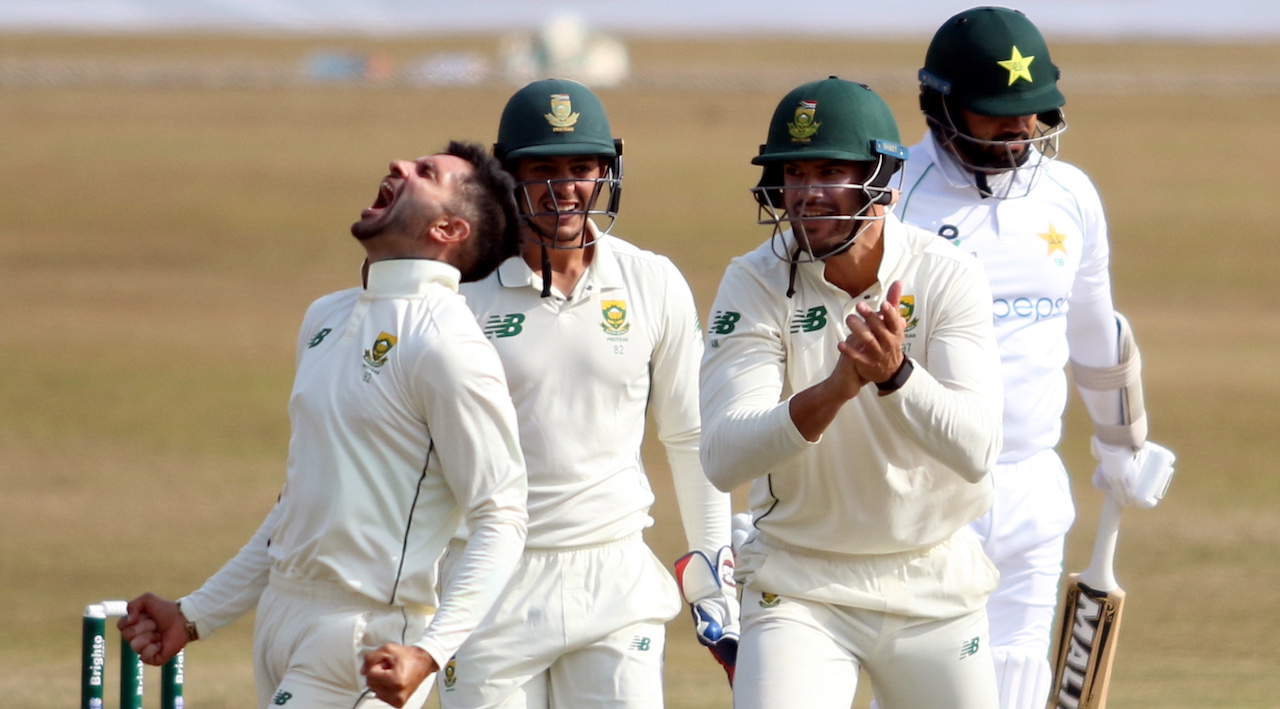 Proteas spinners impress, after batters rolled over for 201| 2nd Test ...